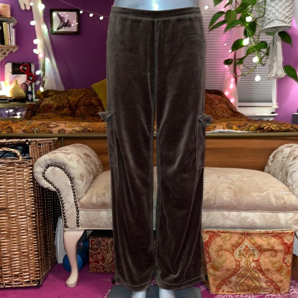 Vintage | Pants & Jumpsuits | Vintage Y2k Green Velvet Low Rise Cargo ...